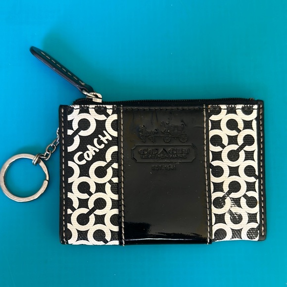 Coach | Accessories | Coach Black And White Keychain Wallet | Poshmark